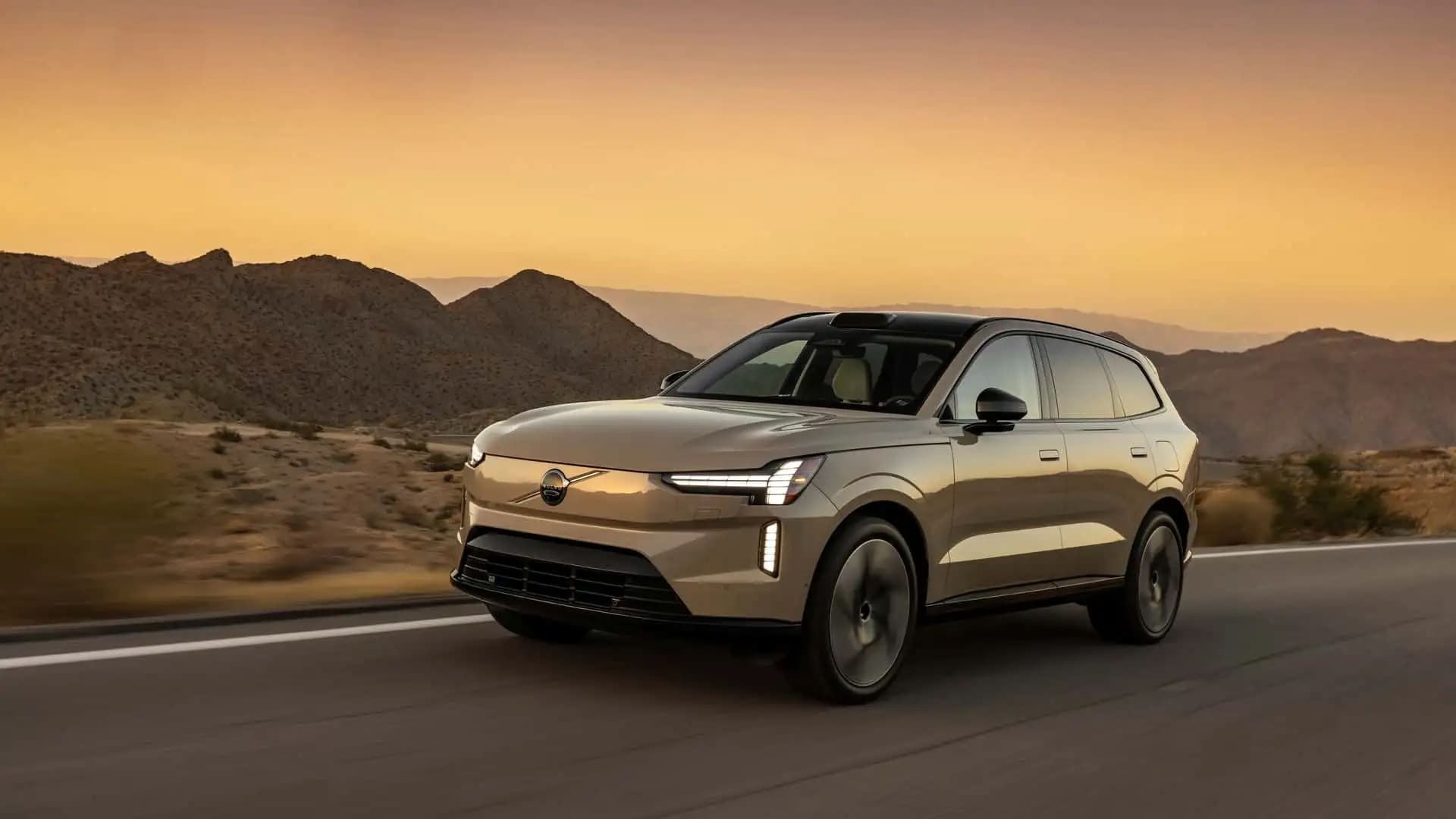 Volvo зробила гігантське оновлення для електричного кросовера EX90 ⚡️ ...